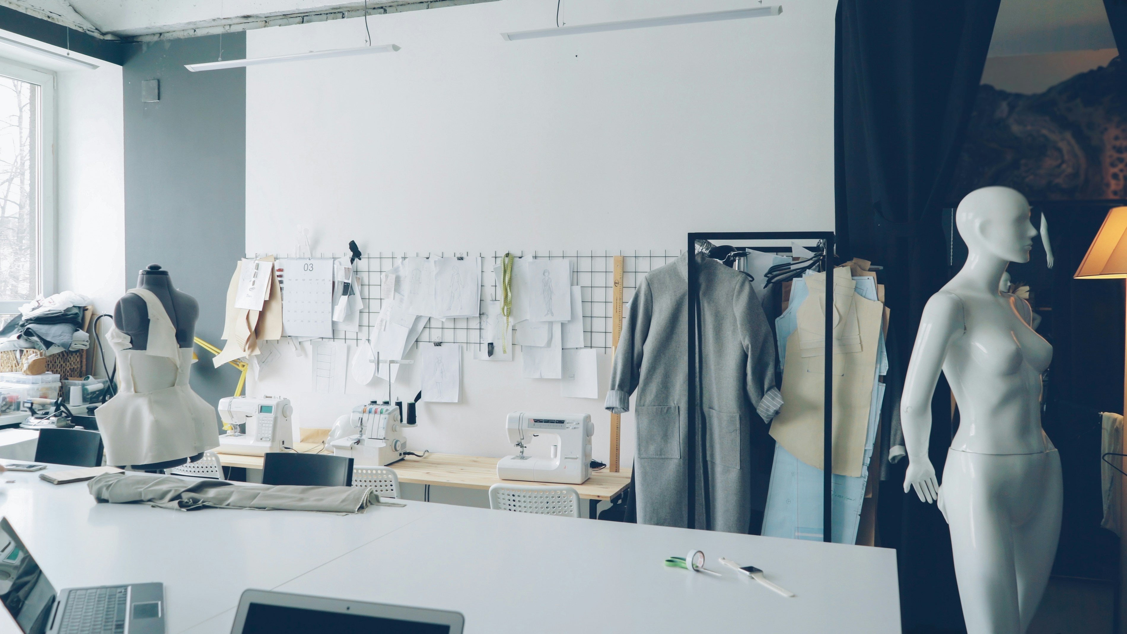 Best Tailoring Shop in Dubai Mall for Quality - Cut and Fold Tailoring